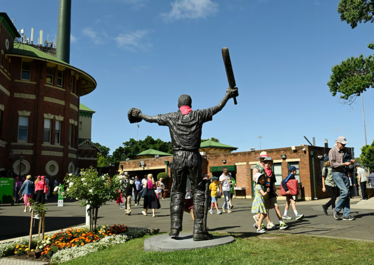 Australian police boost security for Sydney Ashes test after Bondi ...